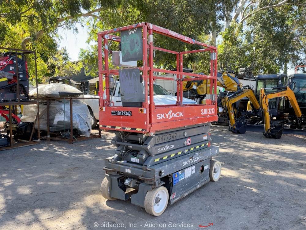 2016 Skyjack SJIII-3219 19' Electric Scissor Lift Man Aerial Platform ...