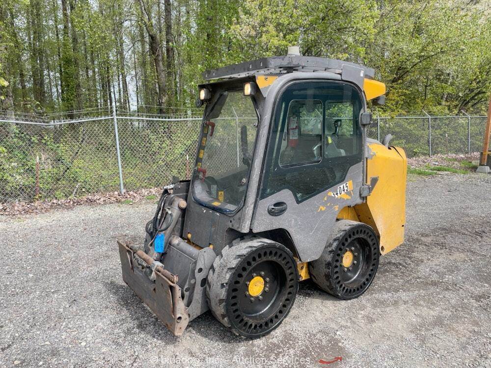 2017 Volvo MC95C Skid Steer Wheel Loader Tractor Cab Q/C Aux Hydraulics ...