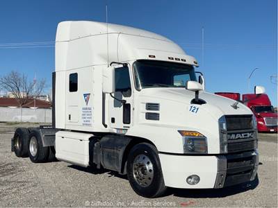 2023 Mack Anthem T/A High Roof Sleeper Cab Truck Tractor MP8-445E A/T ...