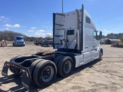 2017 Volvo VNL T/A Sleeper Semi Truck Tractor Diesel D13 A/T APU A/R ...