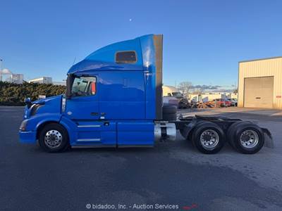 2015 Volvo VNL670 T/A High Roof Sleeper Semi Truck Tractor D13J455 A/T ...