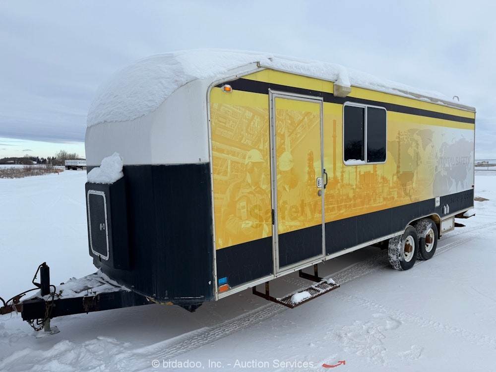 2006 Travelaire MOT 280 27' T/A Medical Office Trailer Heater Dual Bed ...