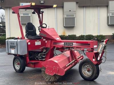 2021 Broce BW-260 8' Ride-On Towable Broom Street Sweeper Kubota Diesel ...