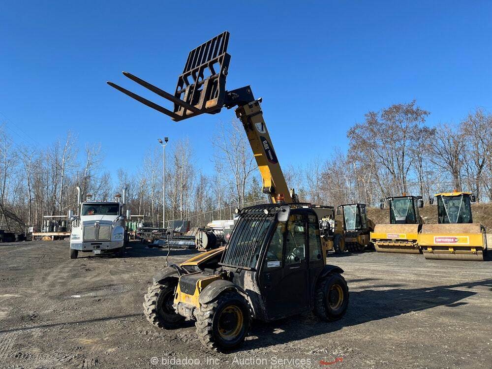 2018 Caterpillar TH255C 5.5K Telescopic Reach Forklift Cab Telehandler ...