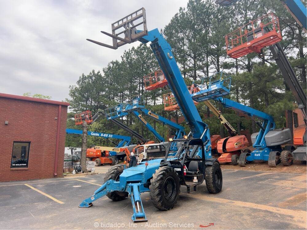 2013 Genie GTH1056 56' 10,000 lbs Telehandler Telescopic Reach Forklift ...