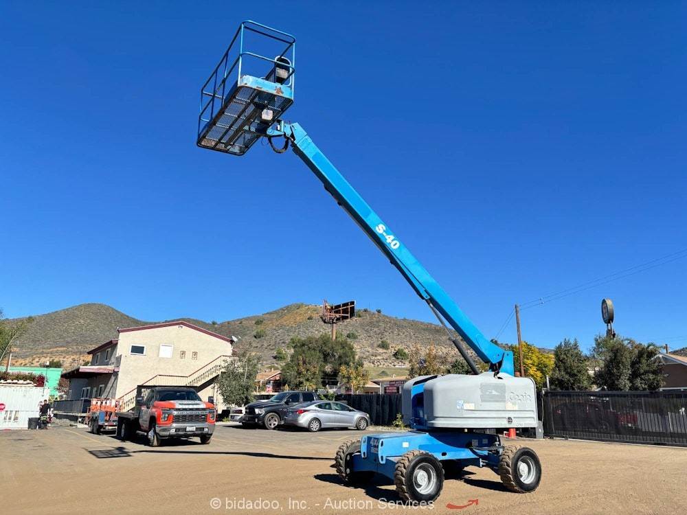 2014 Genie S-40 40' 4WD Diesel Telescopic Boom Lift Man Aerial Platform ...