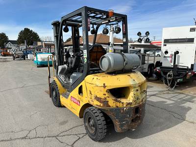 Warehouse Forklift 5,000 LB 3 Stage Sideshift 15' 8" Lift LPG Komatsu ...