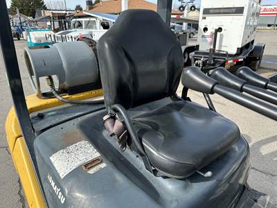 Warehouse Forklift 5,000 LB 3 Stage Sideshift 15' 8" Lift LPG Komatsu ...