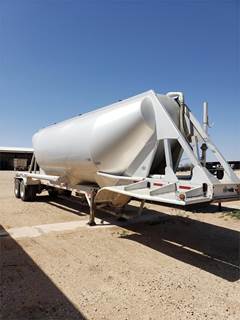 Dry Bulk & Pneumatic Tank Trailers For Sale | MyLittleSalesman.com