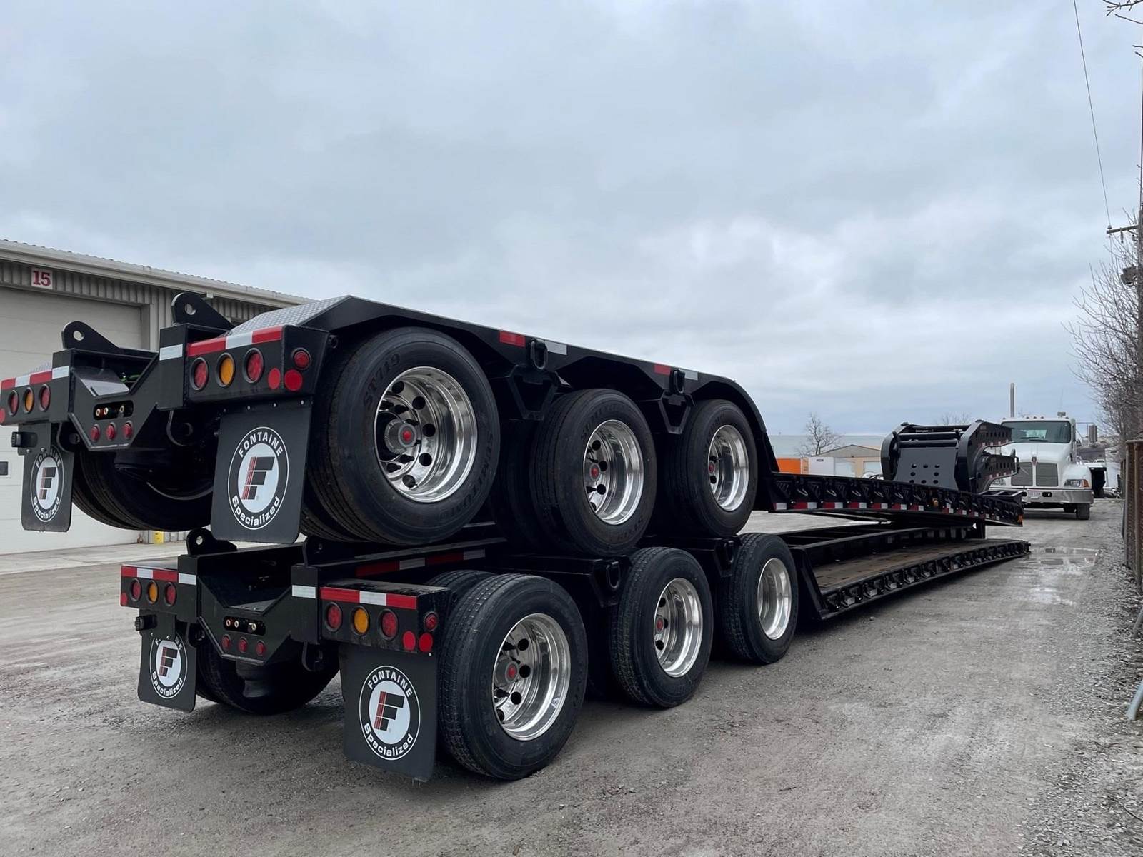 2025 Fontaine 55LCC Lowboy Trailer For Sale | Hubbard, OH | S35A3889 ...