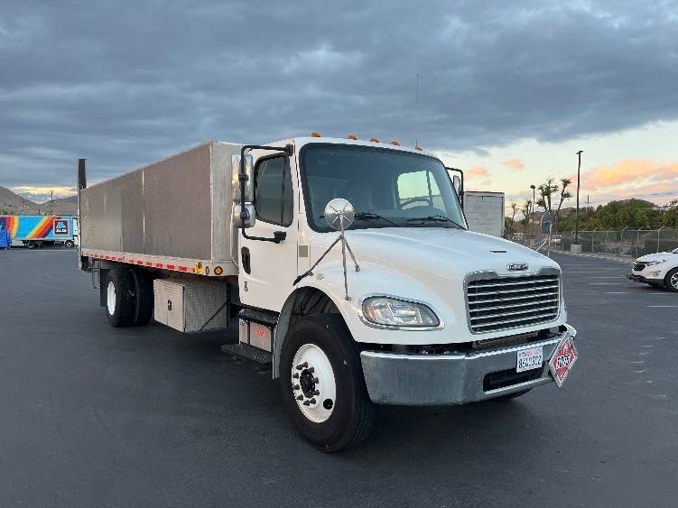 2018 Freightliner M2 Single Axle Cab & Chassis Truck - Cummins, 220HP ...