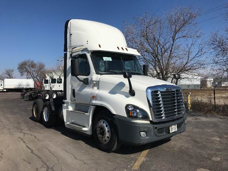 2016 Freightliner Cascadia 125 Day Cab Truck - 455HP, 12 Speed ...