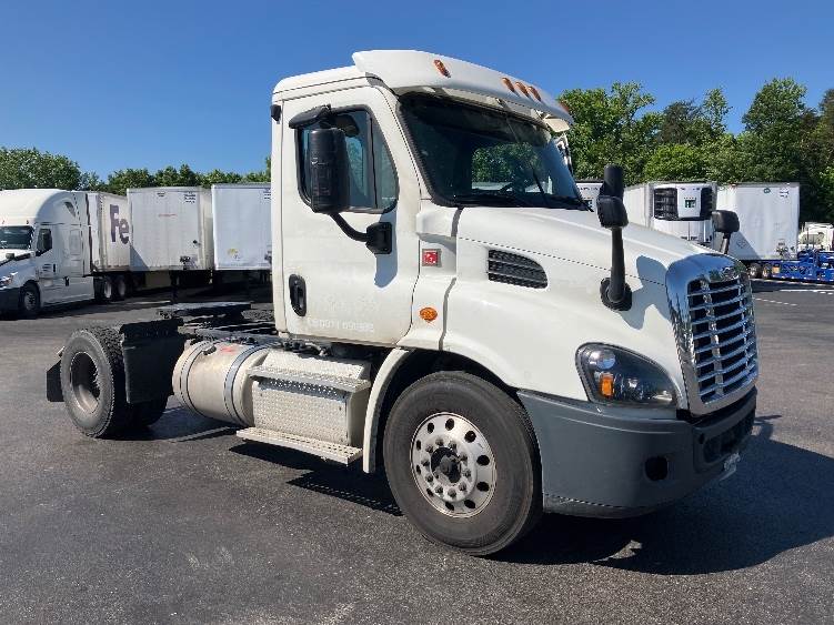 2018 Freightliner X11342ST Single Axle Day Cab Truck - 410HP, 12 Speed ...