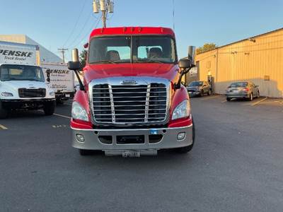 2018 Freightliner X11364ST Day Cab Truck - 450HP, 12 Speed Automatic ...