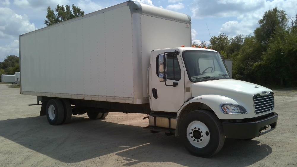 2018 Freightliner M2 26 ft Box Truck - 240HP, 6 Speed Automatic, Roll ...