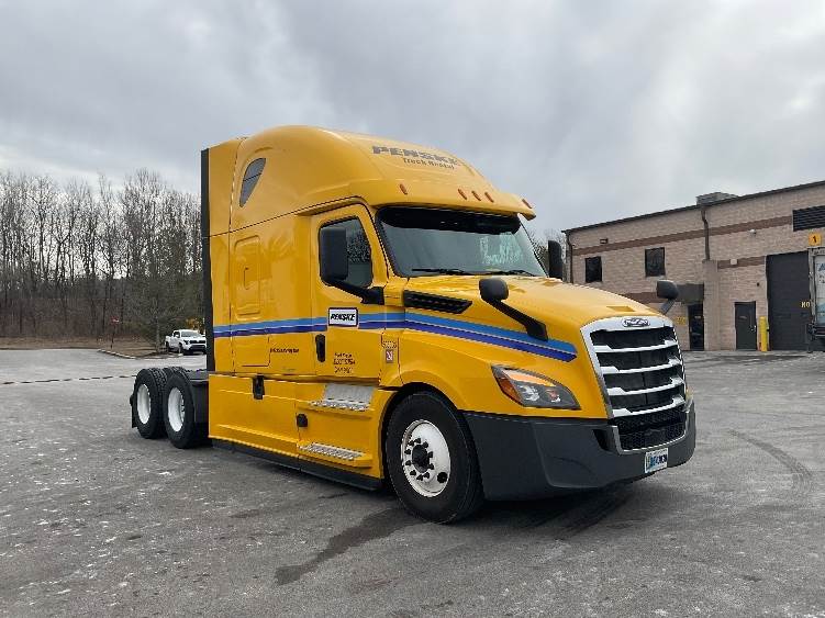 2020 Freightliner Cascadia 126 Sleeper Semi Truck - 72" Integral ...