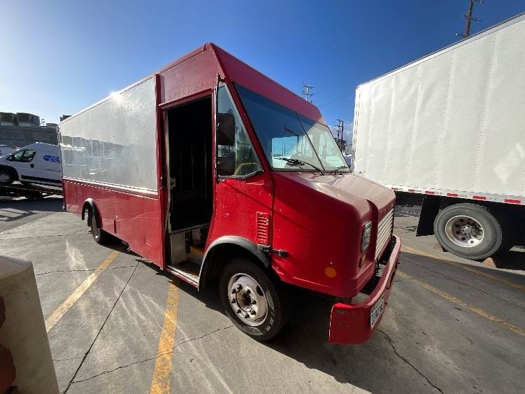 2016 Freightliner MT45 Single Axle Step Van - Cummins, 200HP, 6 Speed ...