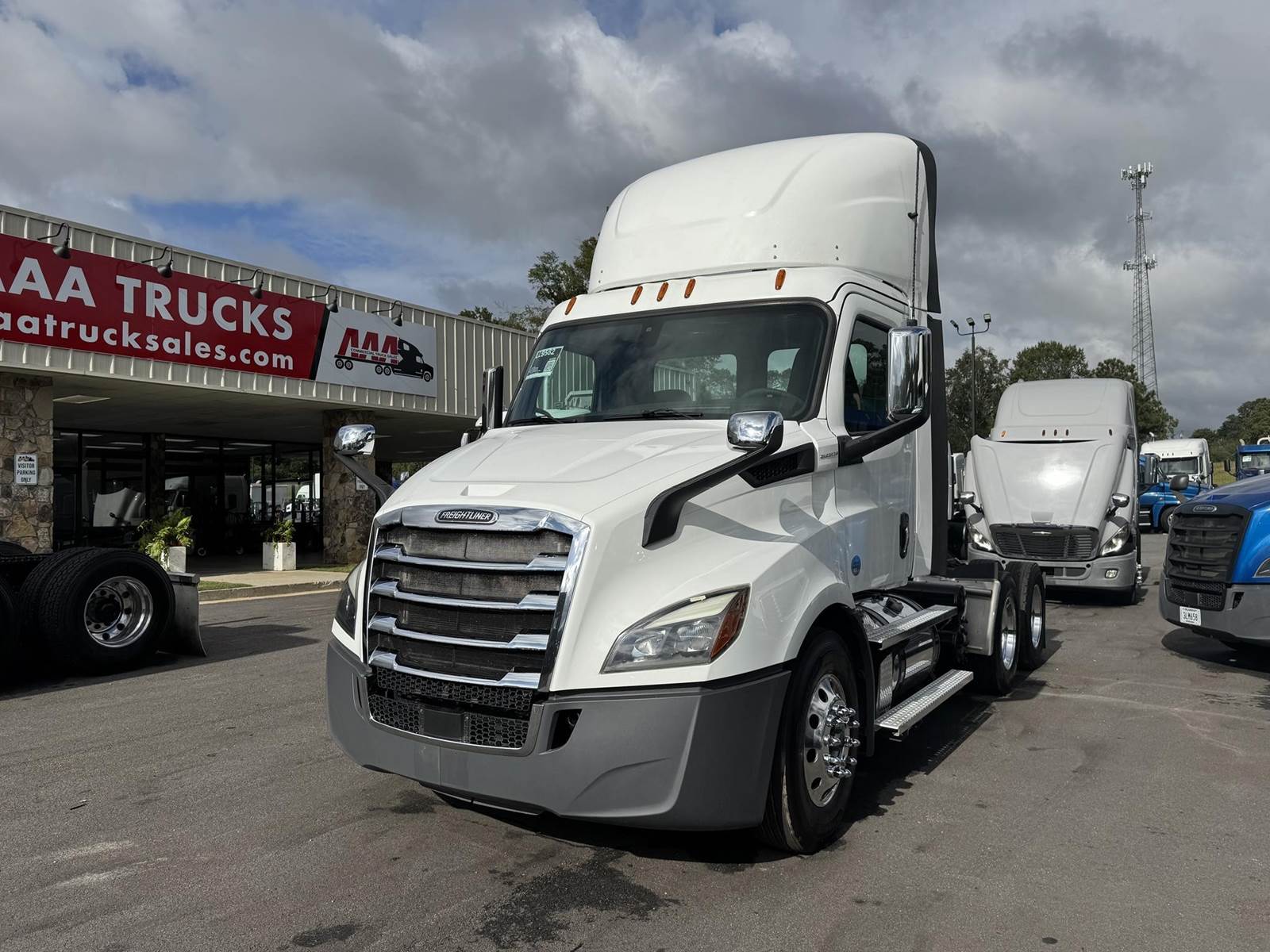 2020 Freightliner Cascadia 116 Day Cab Truck - Detroit 450HP, 12 Speed ...