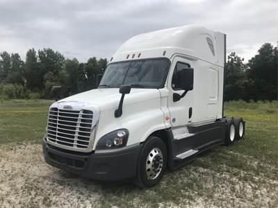 Used Semi Trucks For Sale (with Sleepers) | MyLittleSalesman.com