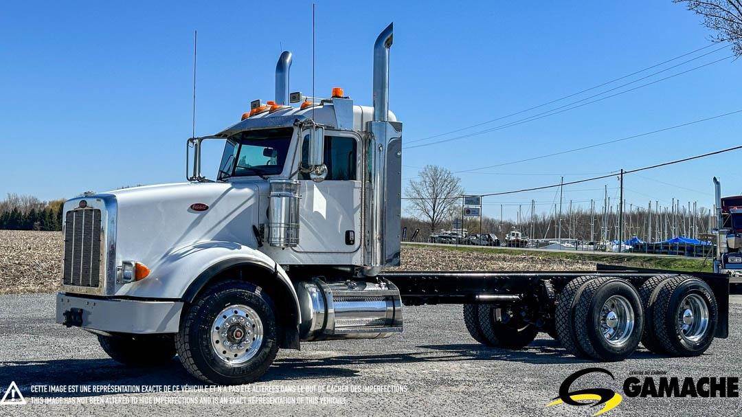 2013 Peterbilt 367 Tandem Axle Cab & Chassis Truck - Cummins, 525HP, 18 ...