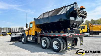 2014 Mack Granite GU813 Tandem Axle Plow / Spreader Truck - MP7, 405HP ...