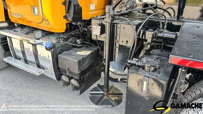 2014 Mack Granite GU813 Tandem Axle Plow / Spreader Truck - MP7, 405HP ...