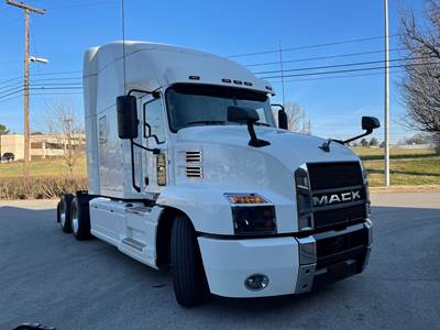 Mack Sleeper Semi Trucks For Sale | MyLittleSalesman.com