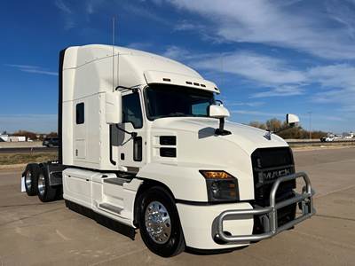 Mack Sleeper Semi Trucks For Sale | MyLittleSalesman.com
