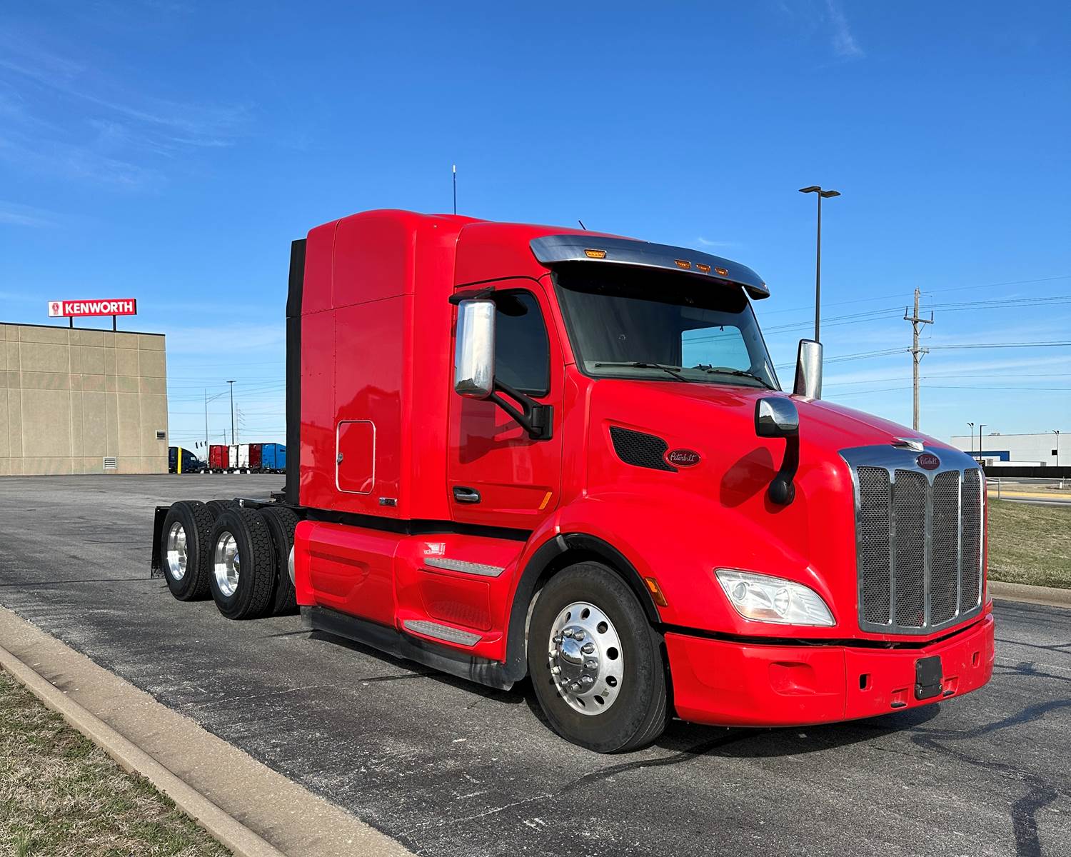 2019 Peterbilt 579 Sleeper Semi Truck - 58" Mid Roof Sleeper, Paccar ...