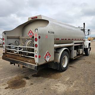 1993 Ford L8000 Fuel Truck - 2-68 For Sale - Lewistown, MT | Seattle ...