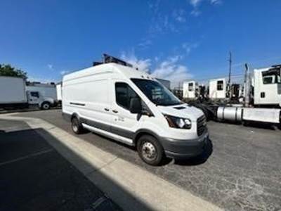 2018 Ford Transit 22 ft Refrigerated Truck - 185HP, 6 Speed Automatic ...