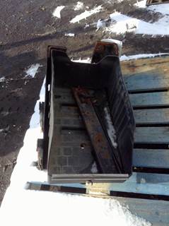 2006 Mack Granite Left Battery Box for a Mack CVX713 For Sale ...