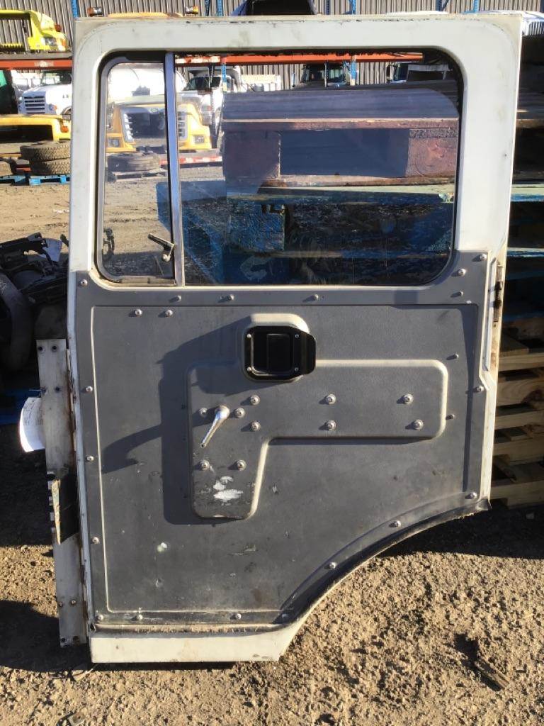 2007 Mack MR Right Door for a Mack MR690S For Sale | Fitchburg, MA ...