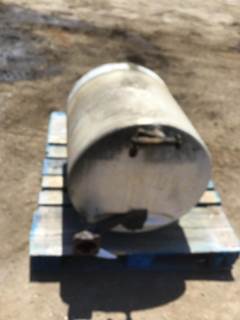 Mack Fuel Tanks For Sale | MyLittleSalesman.com