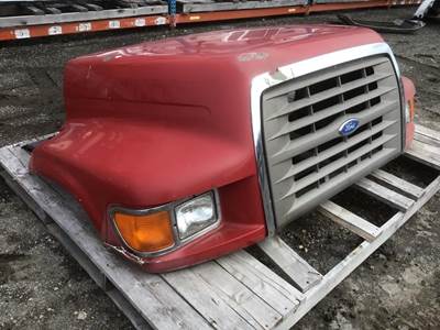 1996 Ford FT900 Hood For Sale | Fitchburg, MA | 1046385 ...
