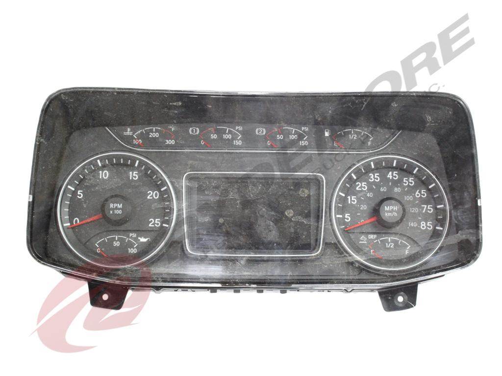 International LT625 Instrument Panel Cluster For Sale | Fitchburg, MA ...
