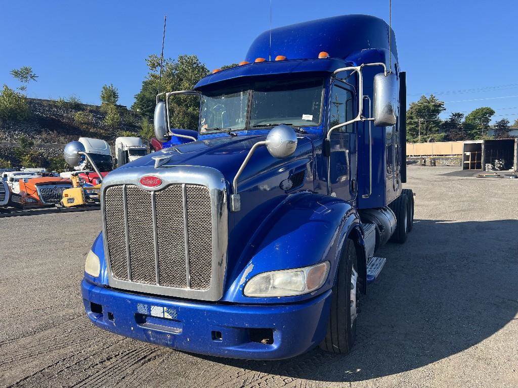 2014 Peterbilt 384 Truck For Sale | Fitchburg, MA | 207945 ...