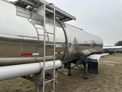 1989 Sunshine 5770 GALLON - STAINLESS - CENTER Chemical / Acid Tank ...