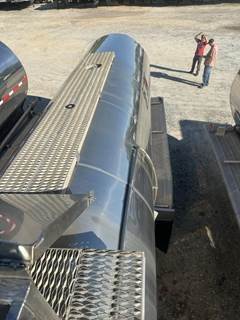 1994 Brenner 5000 GALLON - STAINLESS - REAR DISCHARGE Waste / Sludge ...