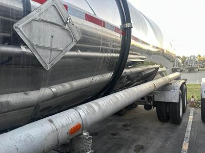 1991 Brenner 7000 GALLON - STAINLESS - CENTER DISCHARGE Waste / Sludge ...