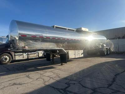 1977 Fruehauf 6000 GALLON CONICAL STAINLESS Waste / Sludge Tank Trailer ...
