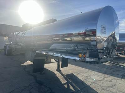 1977 Fruehauf 6000 GALLON CONICAL STAINLESS Waste / Sludge Tank Trailer ...
