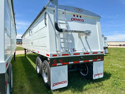 2026 Demco 4222 Hopper / Grain Trailer For Sale | Henderson, IA ...