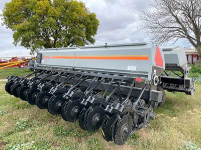 2026 Crust Buster 4030 Drill For Sale | Henderson, IA | 11060967 ...