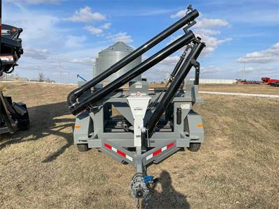 2026 Travis Seed Cart HSC2000 Seed Tender For Sale | Henderson, IA ...