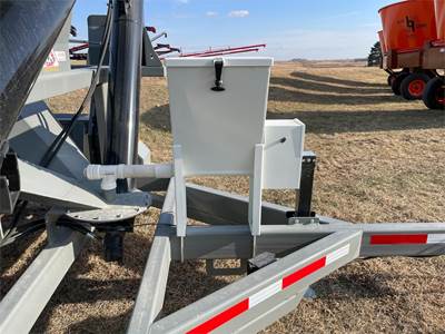 2026 Travis Seed Cart HSC2000 Seed Tender For Sale | Henderson, IA ...