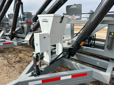 2024 Travis Seed Cart HSC2200 Seed Tender For Sale | Henderson, IA ...