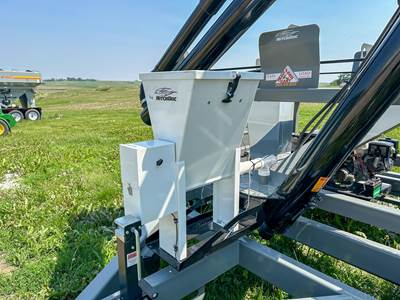 2026 Travis Seed Cart HSC2200 Seed Tender For Sale | Henderson, IA ...