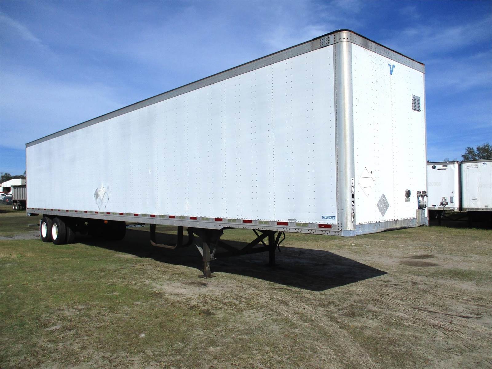 2007 Vanguard 53 ft Dry Van Trailer - Swing Door, Air Ride, Sliding ...