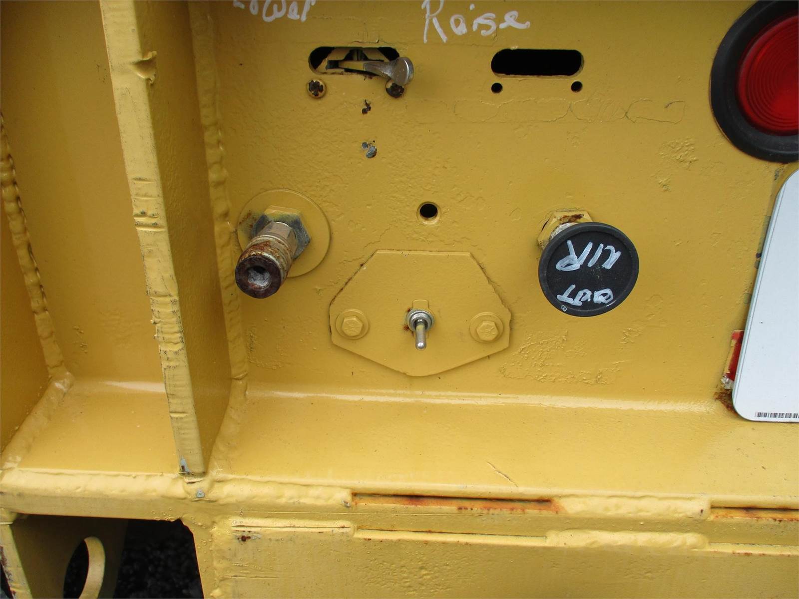 2002 Eager Beaver 53x102 Tri Axle Steel Lowboy Trailer - Air Ride ...